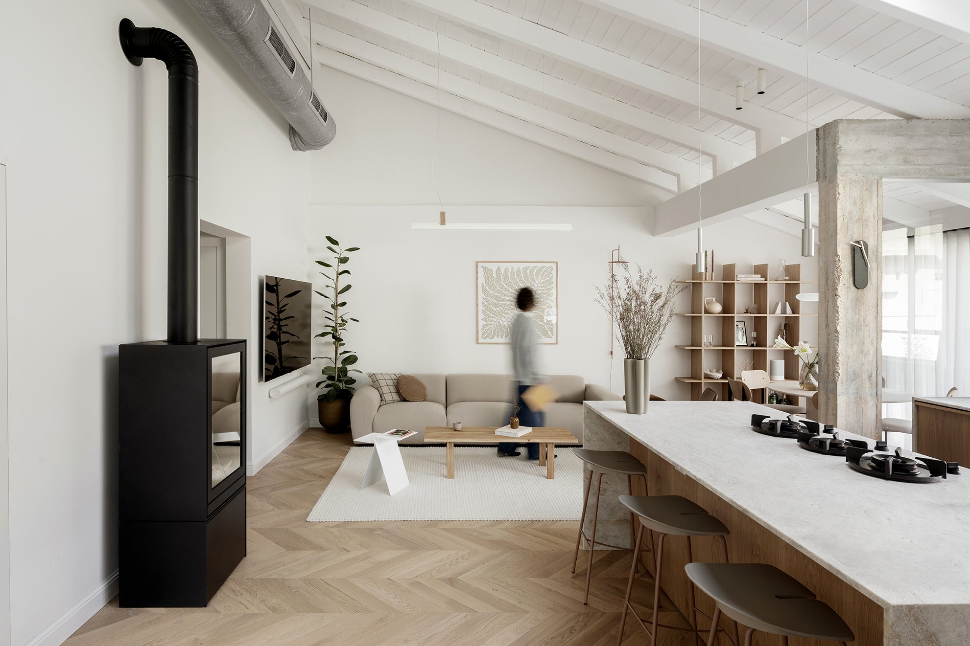 נורה – Bring It Home